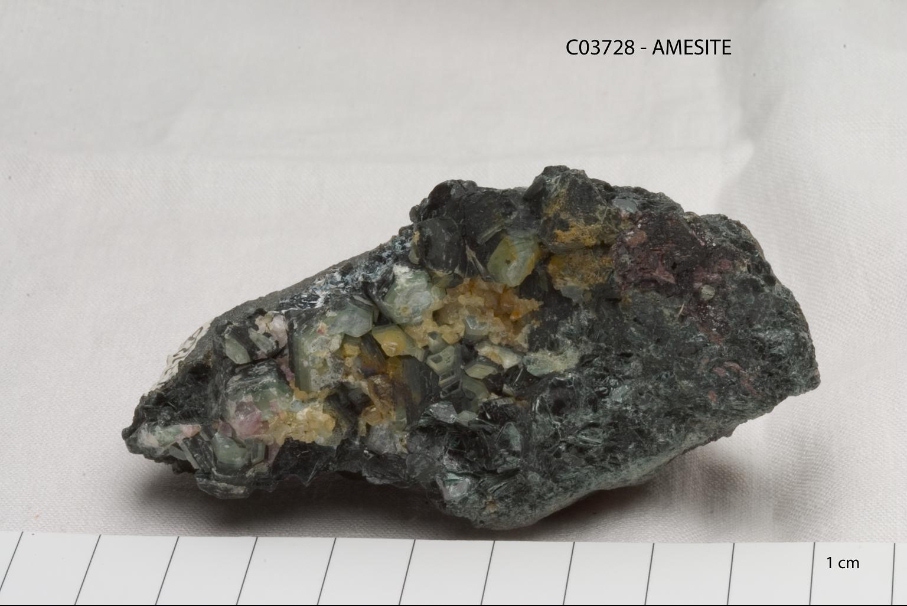 Amesite : CSIRO Spectroscopy Database